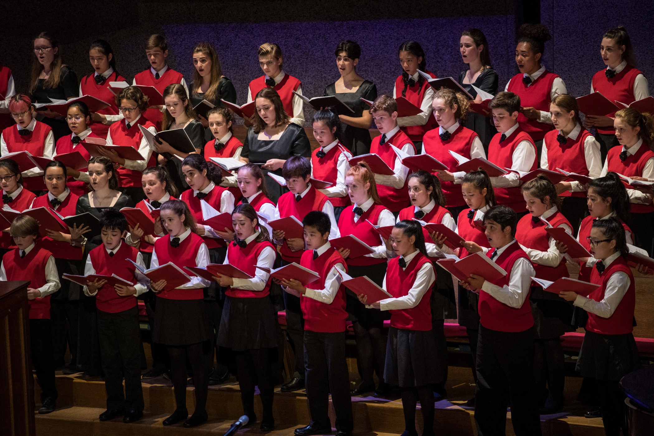 Home - Los Angeles Children's Chorus